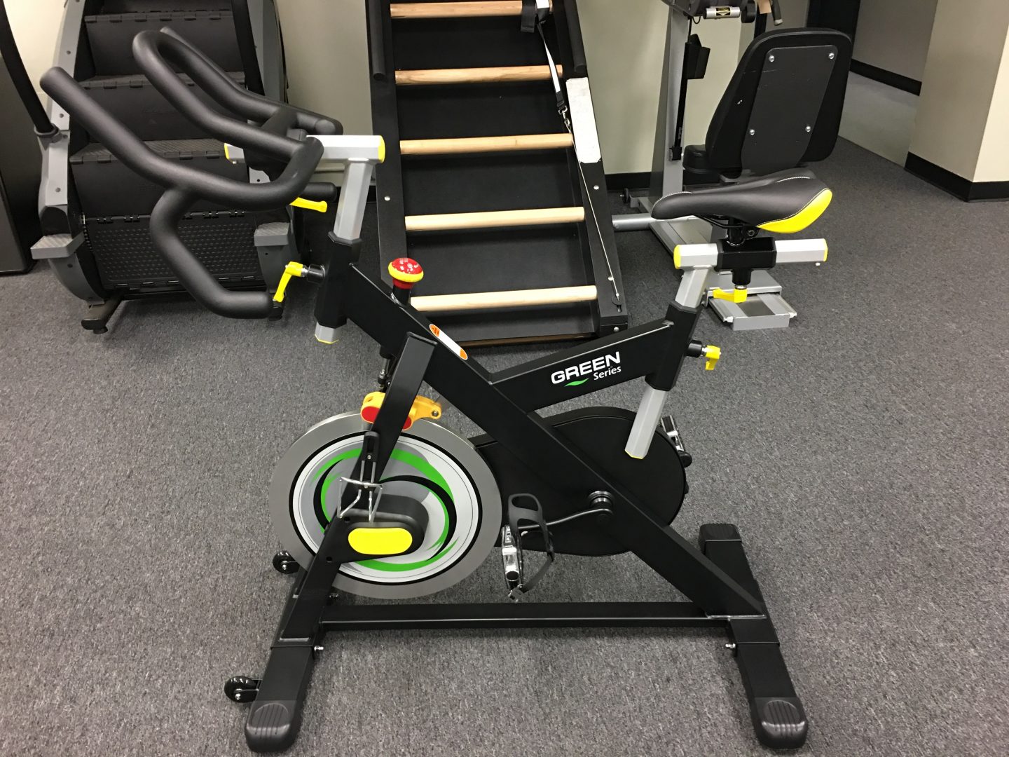Green Series 6000 Light Commercial Treadmill - Primo Fitness