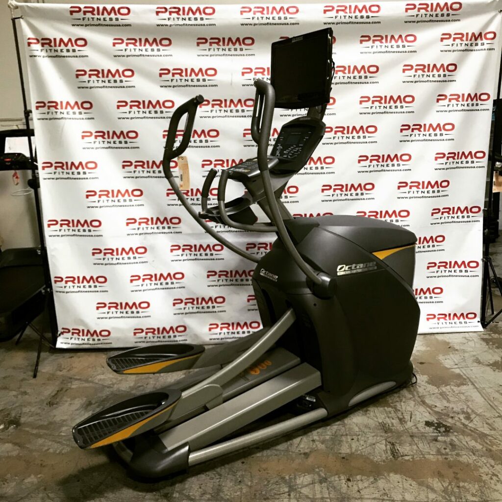 Octane Pro 4700 Elliptical - Primo Fitness