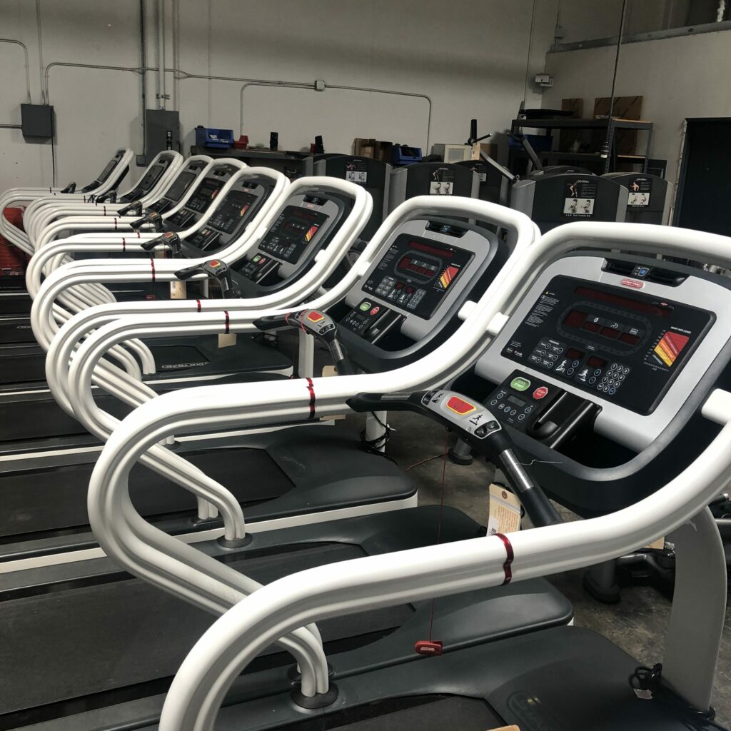 Star Trac E-TRx Treadmill - Primo Fitness
