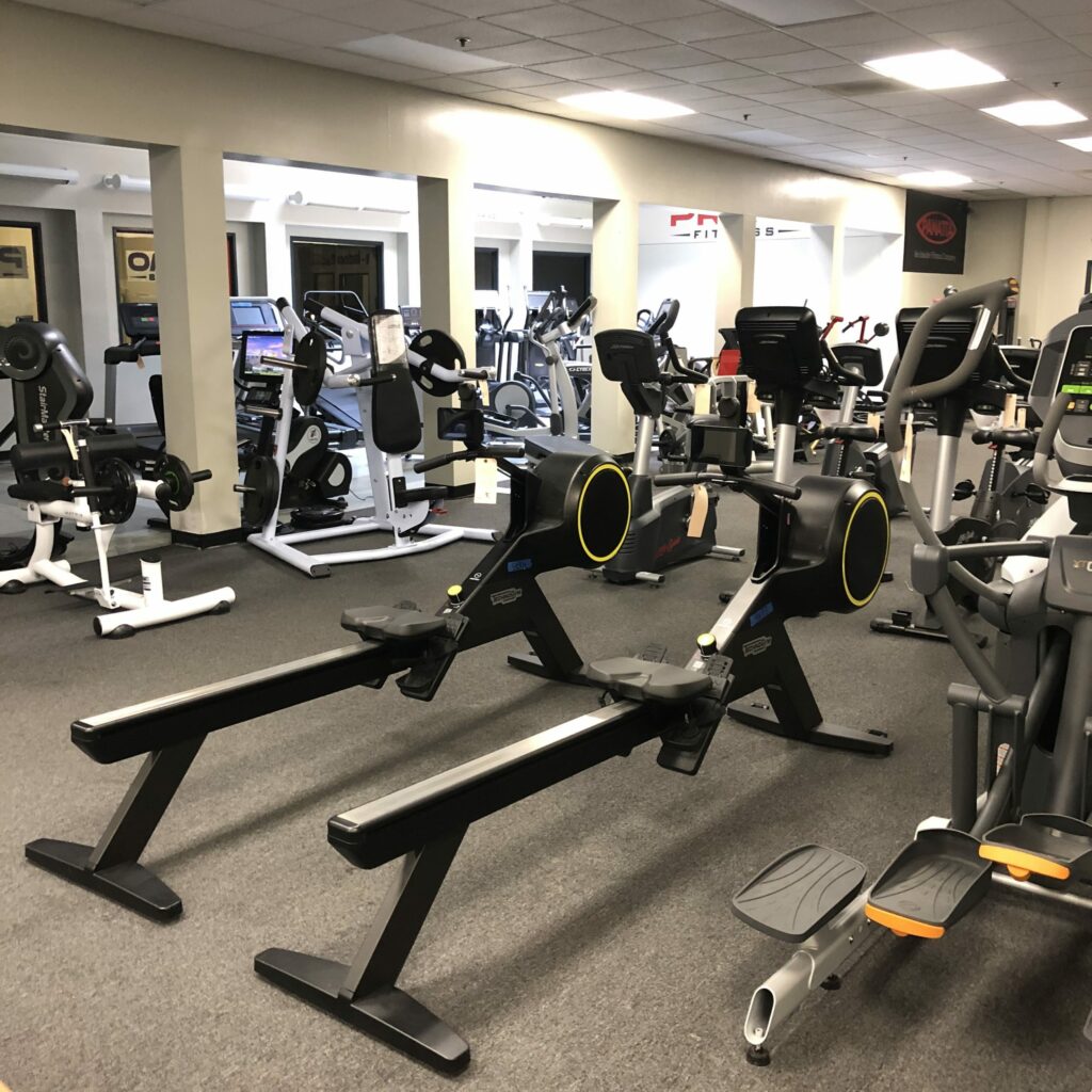 TechnoGym Skillrow Rowing Row Machine - DEMO - Primo Fitness